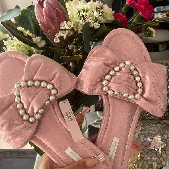 Victoria's Secret | Shoes | Bran New Vs Sandals | Poshmark